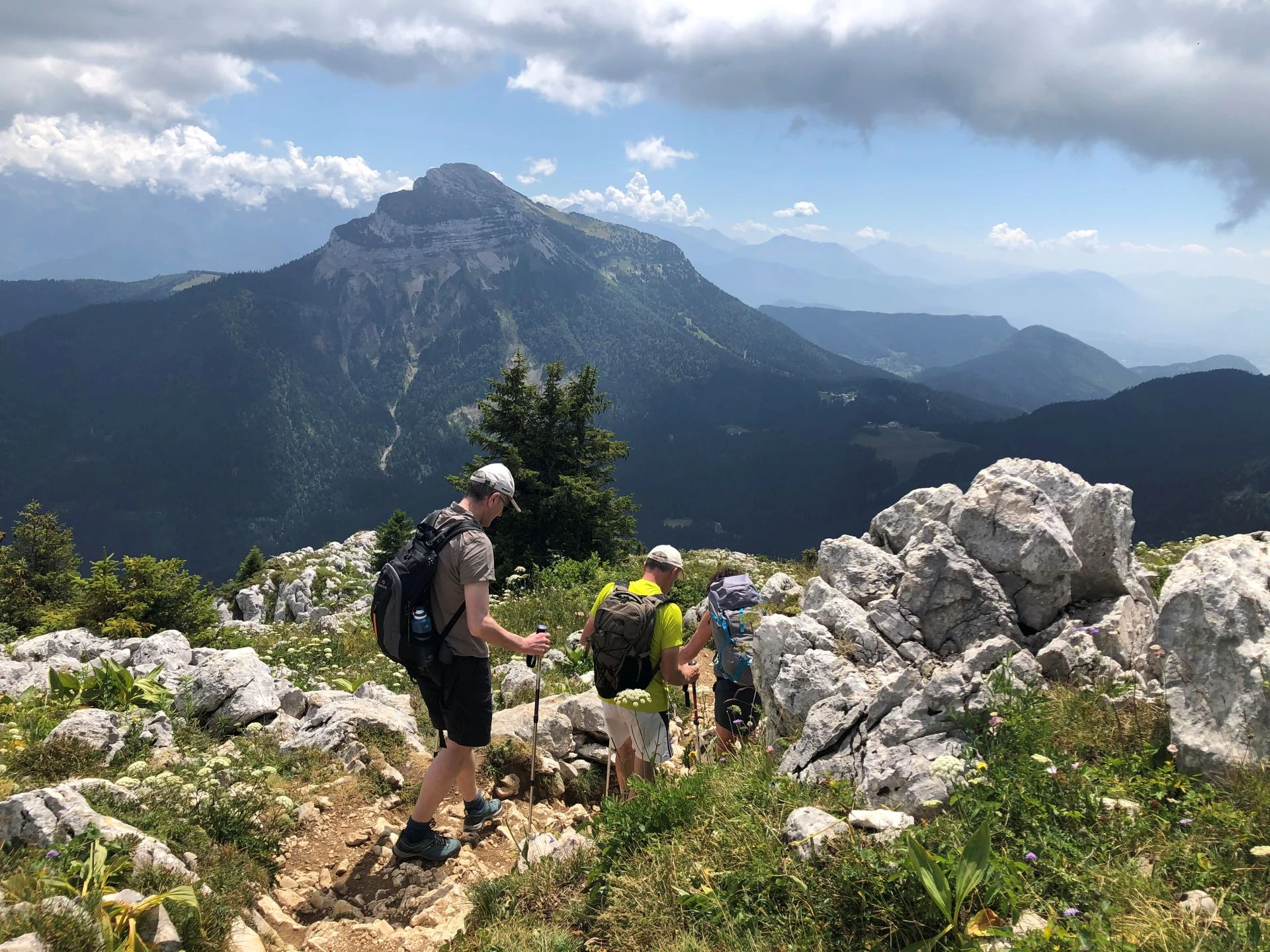 Le mini-tour de la Chartreuse en randonnée autonome | Decathlon Travel