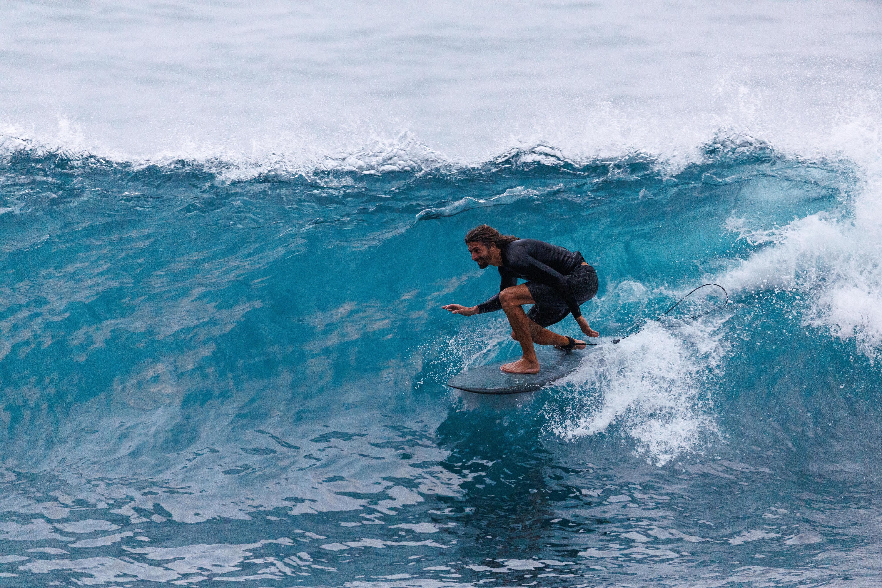 Goofy ou Regular : comment savoir quel pied placer à l'avant en surf ...